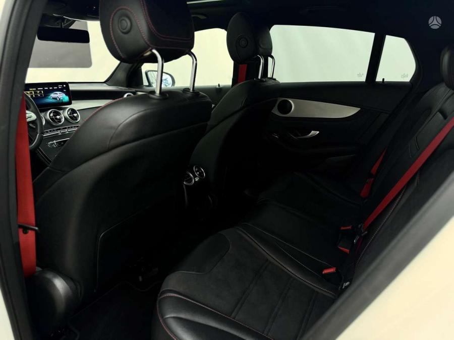 Balts Mercedes-Benz GLC 43 AMG 2023 Viļņa, ar dzinēja tilpumu 3.00 L un nobraukumu 22 tūkst. km par 44500 €, foto 12 vietnē AUTOMOTO.COM.LV