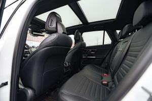 White Mercedes-Benz GLC 43 AMG 2024 in Klaipeda, with an engine capacity of 2.00 L and mileage of 41 thousand km for 54500 €, photo 19 on AUTOMOTO.COM.LV