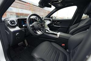 White Mercedes-Benz GLC 43 AMG 2024 in Klaipeda, with an engine capacity of 2.00 L and mileage of 41 thousand km for 54500 €, photo 25 on AUTOMOTO.COM.LV
