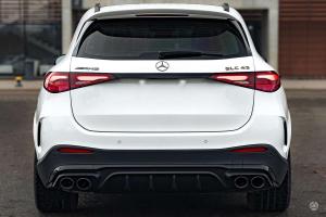 White Mercedes-Benz GLC 43 AMG 2024 in Klaipeda, with an engine capacity of 2.00 L and mileage of 41 thousand km for 54500 €, photo 40 on AUTOMOTO.COM.LV