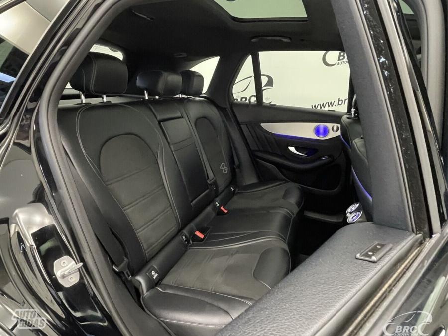 Black Mercedes-Benz GLC 63 AMG 2019 in Avizieniai, with an engine capacity of 4.00 L and mileage of 67 thousand km for 42900 €, photo 14 on AUTOMOTO.COM.LV