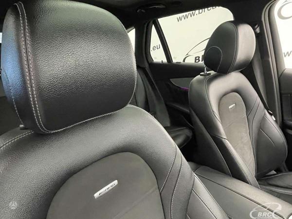 Black Mercedes-Benz GLC 63 AMG 2019 in Vilnius, with an engine capacity of 3.98 L and mileage of 67 thousand km for 38900 €, photo 9 on AUTOMOTO.COM.LV