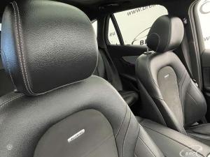 Черный Мерседес GLC 63 AMG 2019 в Вильнюс, объемом двигателя 3.98 л и пробегом 67 тыс. км за 38900 €, фото 10 на AUTOMOTO.COM.LV