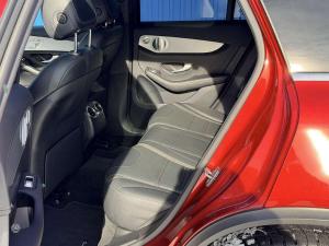 Red Mercedes-Benz GLC 63 AMG 2020 in Kaunas, with an engine capacity of 3.98 L and mileage of 88 thousand km for 54900 €, photo 12 on AUTOMOTO.COM.LV