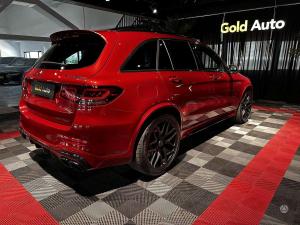 Sarkans Mercedes-Benz GLC 63 AMG 2020 Viļņa, ar dzinēja tilpumu 3.98 L un nobraukumu 70 tūkst. km par 51900 €, foto 6 vietnē AUTOMOTO.COM.LV