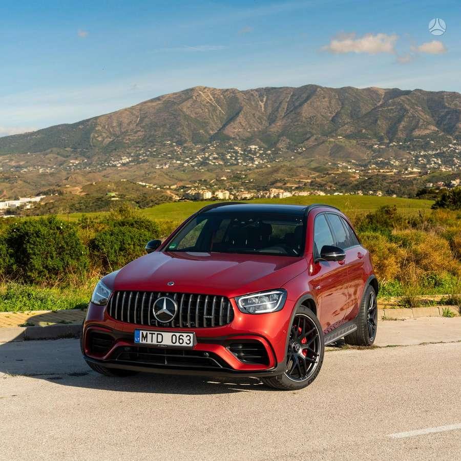 Red Mercedes-Benz GLC 63 AMG 2022 in Vilnius, with an engine capacity of 3.98 L and mileage of 50 thousand km for 59999 €, photo 1 on AUTOMOTO.COM.LV