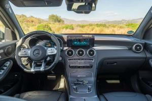 Red Mercedes-Benz GLC 63 AMG 2022 in Vilnius, with an engine capacity of 3.98 L and mileage of 50 thousand km for 59999 €, photo 11 on AUTOMOTO.COM.LV