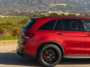 Red Mercedes-Benz GLC 63 AMG 2022 in Vilnius, with an engine capacity of 3.98 L and mileage of 50 thousand km for 59999 €, photo 34 on AUTOMOTO.COM.LV