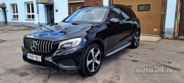 Black Mercedes-Benz GLC-Class 2018 in Tallinn, with an engine capacity of 2.10 L and mileage of 178 thousand km for 25890 €, photo 1 on AUTOMOTO.COM.LV