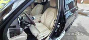 Black Mercedes-Benz GLC-Class 2018 in Tallinn, with an engine capacity of 2.10 L and mileage of 178 thousand km for 25890 €, photo 13 on AUTOMOTO.COM.LV