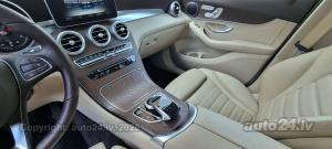 Black Mercedes-Benz GLC-Class 2018 in Tallinn, with an engine capacity of 2.10 L and mileage of 178 thousand km for 25890 €, photo 16 on AUTOMOTO.COM.LV
