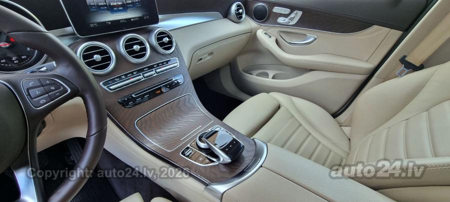 Black Mercedes-Benz GLC-Class 2018 in Tallinn, with an engine capacity of 2.10 L and mileage of 178 thousand km for 25890 €, photo 16 on AUTOMOTO.COM.LV