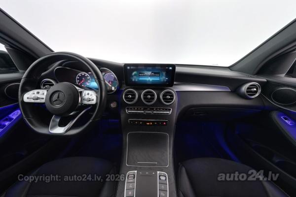 Melns Mercedes-Benz GLC-Class 2019 Tallina, ar dzinēja tilpumu 2.00 L un nobraukumu 182 tūkst. km par 30900 €, foto 10 vietnē AUTOMOTO.COM.LV