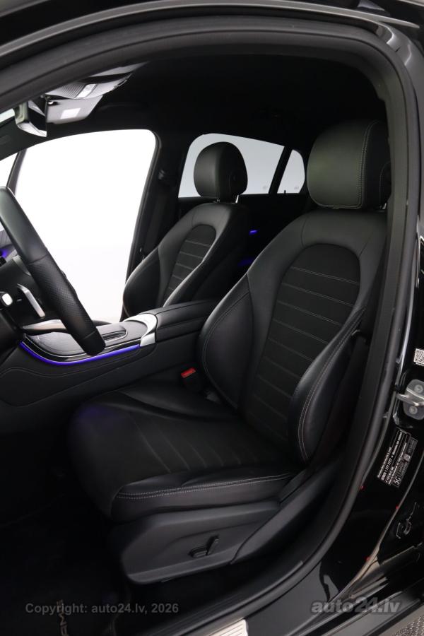 Melns Mercedes-Benz GLC-Class 2019 Tallina, ar dzinēja tilpumu 2.00 L un nobraukumu 182 tūkst. km par 30900 €, foto 11 vietnē AUTOMOTO.COM.LV