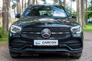 Melns Mercedes-Benz GLC-Class 2021 Tallina, ar dzinēja tilpumu 2.00 L un nobraukumu 107 tūkst. km par 35990 €, foto 5 vietnē AUTOMOTO.COM.LV