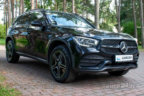Black Mercedes-Benz GLC-Class 2021 in Tallinn, with an engine capacity of 2.00 L and mileage of 107 thousand km for 35990 €, photo 8 on AUTOMOTO.COM.LV