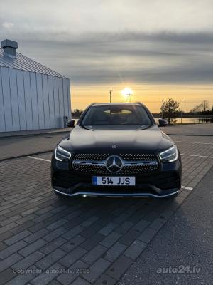 Black Mercedes-Benz GLC-Class 2021 in Tallinn, with an engine capacity of 2.00 L and mileage of 159 thousand km for 36800 €, photo  on AUTOMOTO.COM.LV