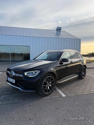 Black Mercedes-Benz GLC-Class 2021 in Tallinn, with an engine capacity of 2.00 L and mileage of 159 thousand km for 36800 €, photo 6 on AUTOMOTO.COM.LV