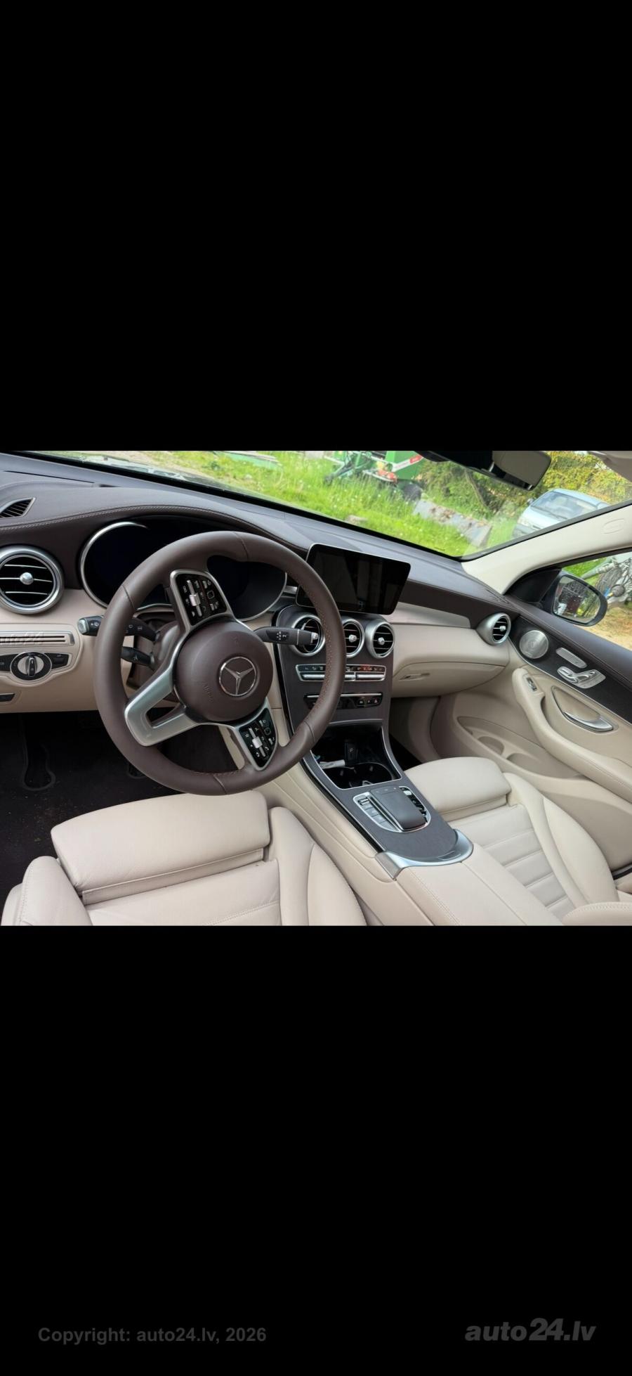 Black Mercedes-Benz GLC-Class 2021 in Tallinn, with an engine capacity of 2.00 L and mileage of 159 thousand km for 36800 €, photo 8 on AUTOMOTO.COM.LV