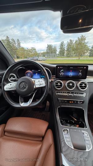 Melns Mercedes-Benz GLC-Class 2022 Tallina, ar dzinēja tilpumu 2.00 L un nobraukumu 120 tūkst. km par 35000 €, foto 11 vietnē AUTOMOTO.COM.LV