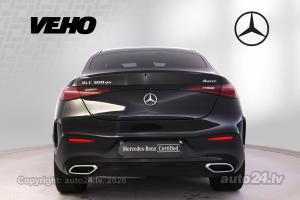Melns Mercedes-Benz GLC-Class 2023 Tallina, ar dzinēja tilpumu 2.00 L un nobraukumu 38 tūkst. km par 65900 €, foto 9 vietnē AUTOMOTO.COM.LV
