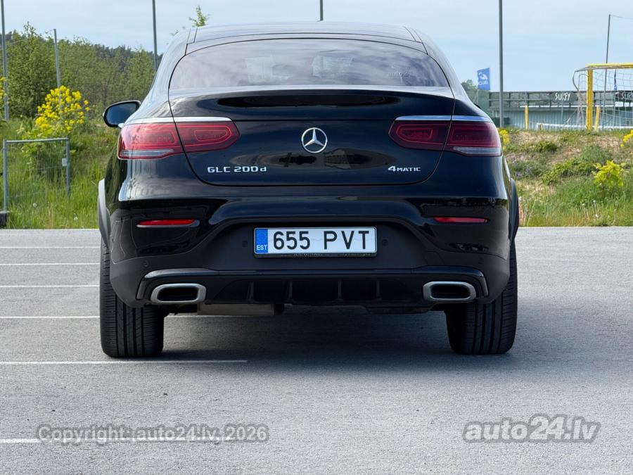 Melns Mercedes-Benz GLC-Class 2019 Tallina, ar dzinēja tilpumu 2.00 L un nobraukumu 68 tūkst. km par 39490 €, foto 7 vietnē AUTOMOTO.COM.LV