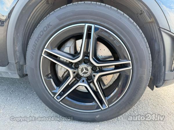 Melns Mercedes-Benz GLC-Class 2019 Tallina, ar dzinēja tilpumu 2.00 L un nobraukumu 68 tūkst. km par 39490 €, foto 9 vietnē AUTOMOTO.COM.LV