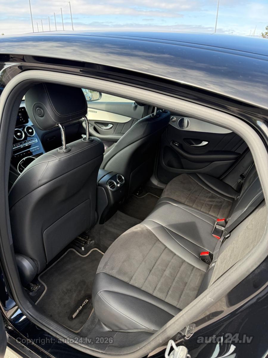 Melns Mercedes-Benz GLC-Class 2019 Tallina, ar dzinēja tilpumu 2.00 L un nobraukumu 68 tūkst. km par 39490 €, foto 13 vietnē AUTOMOTO.COM.LV