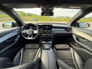 Melns Mercedes-Benz GLC-Class 2019 Tallina, ar dzinēja tilpumu 2.00 L un nobraukumu 68 tūkst. km par 39490 €, foto 17 vietnē AUTOMOTO.COM.LV