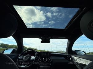 Melns Mercedes-Benz GLC-Class 2019 Tallina, ar dzinēja tilpumu 2.00 L un nobraukumu 68 tūkst. km par 39490 €, foto 19 vietnē AUTOMOTO.COM.LV