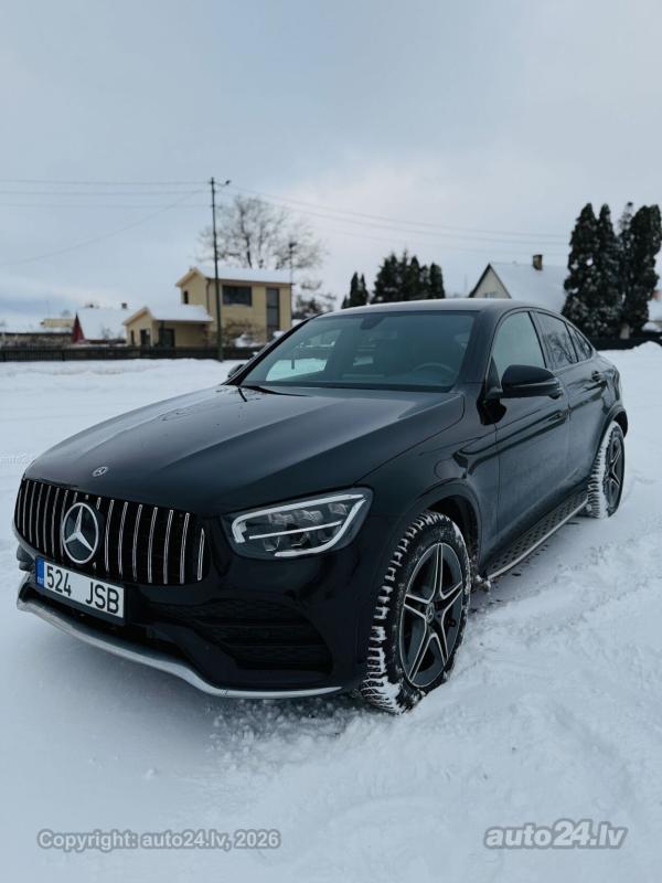 Black Mercedes-Benz GLC-Class 2020 in Tallinn, with an engine capacity of 2.00 L and mileage of 120 thousand km for 40000 €, photo 3 on AUTOMOTO.COM.LV