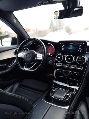 Melns Mercedes-Benz GLC-Class 2020 Tallina, ar dzinēja tilpumu 2.00 L un nobraukumu 120 tūkst. km par 40000 €, foto 6 vietnē AUTOMOTO.COM.LV