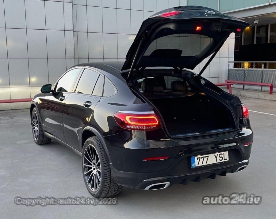 Black Mercedes-Benz GLC-Class 2020 in Tallinn, with an engine capacity of 2.00 L and mileage of 62 thousand km for 39900 €, photo 3 on AUTOMOTO.COM.LV