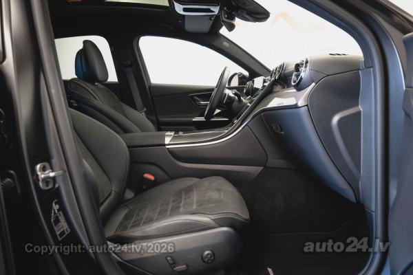 Melns Mercedes-Benz GLC-Class 2024 Tartu, ar dzinēja tilpumu 2.00 L un nobraukumu 14 tūkst. km par 65900 €, foto 7 vietnē AUTOMOTO.COM.LV