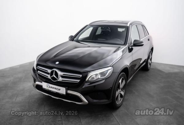 Black Mercedes-Benz GLC-Class 2015 in Tallinn, with an engine capacity of 2.10 L and mileage of 188 thousand km for 17999 €, photo 1 on AUTOMOTO.COM.LV