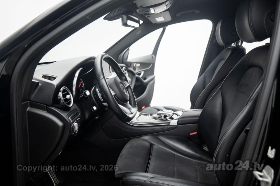 Black Mercedes-Benz GLC-Class 2015 in Tallinn, with an engine capacity of 2.10 L and mileage of 188 thousand km for 17999 €, photo 9 on AUTOMOTO.COM.LV