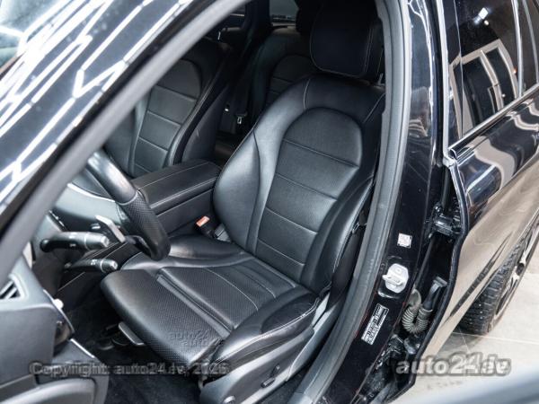Black Mercedes-Benz GLC-Class 2016 in Tallinn, with an engine capacity of 2.10 L and mileage of 160 thousand km for 24895 €, photo 7 on AUTOMOTO.COM.LV