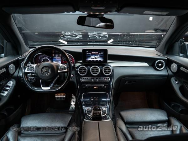 Black Mercedes-Benz GLC-Class 2016 in Tallinn, with an engine capacity of 2.10 L and mileage of 160 thousand km for 24895 €, photo 8 on AUTOMOTO.COM.LV