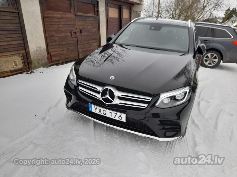 Melns Mercedes-Benz GLC-Class 2017 Tallina, ar dzinēja tilpumu 3.50 L un nobraukumu 148 tūkst. km par 31000 €, foto 2 vietnē AUTOMOTO.COM.LV