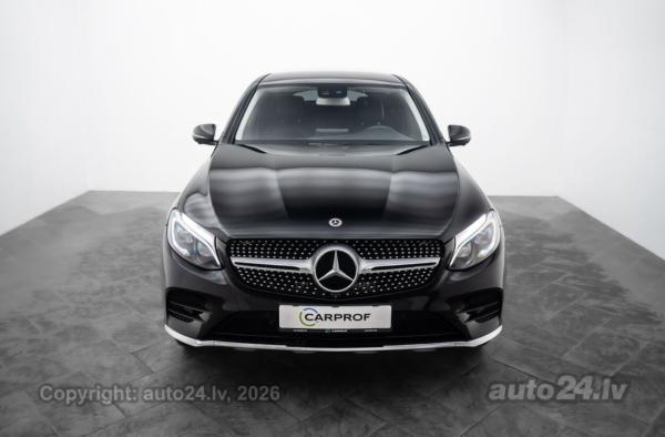 Black Mercedes-Benz GLC-Class 2017 in Tallinn, with an engine capacity of 2.00 L and mileage of 251 thousand km for 18999 €, photo 2 on AUTOMOTO.COM.LV