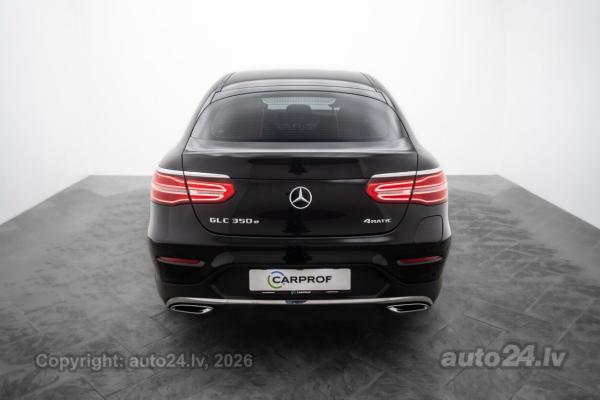 Black Mercedes-Benz GLC-Class 2017 in Tallinn, with an engine capacity of 2.00 L and mileage of 251 thousand km for 18999 €, photo 5 on AUTOMOTO.COM.LV