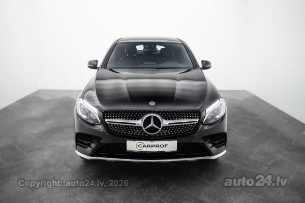 Black Mercedes-Benz GLC-Class 2017 in Tallinn, with an engine capacity of 2.00 L and mileage of 198 thousand km for 24999 €, photo 3 on AUTOMOTO.COM.LV