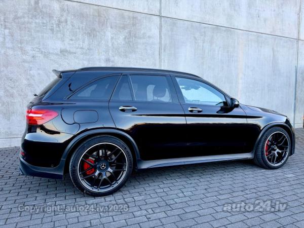 Black Mercedes-Benz GLC-Class 2018 in Tallinn, with an engine capacity of 4.00 L and mileage of 128 thousand km for 52000 €, photo 3 on AUTOMOTO.COM.LV