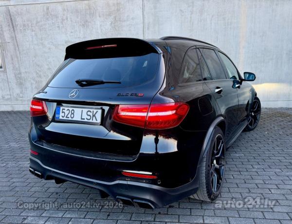 Black Mercedes-Benz GLC-Class 2018 in Tallinn, with an engine capacity of 4.00 L and mileage of 128 thousand km for 52000 €, photo 5 on AUTOMOTO.COM.LV