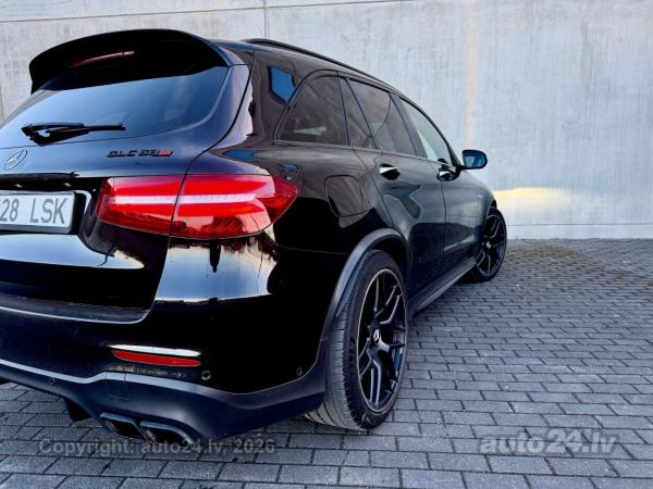 Black Mercedes-Benz GLC-Class 2018 in Tallinn, with an engine capacity of 4.00 L and mileage of 128 thousand km for 52000 €, photo 6 on AUTOMOTO.COM.LV