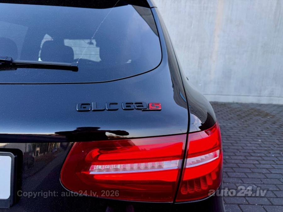 Melns Mercedes-Benz GLC-Class 2018 Tallina, ar dzinēja tilpumu 4.00 L un nobraukumu 128 tūkst. km par 52000 €, foto 8 vietnē AUTOMOTO.COM.LV