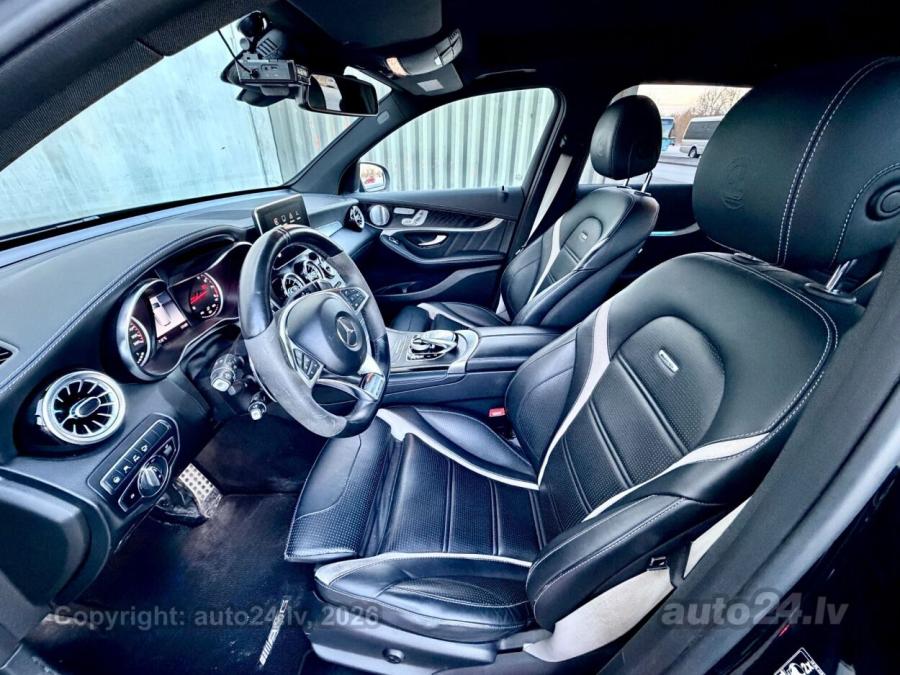 Melns Mercedes-Benz GLC-Class 2018 Tallina, ar dzinēja tilpumu 4.00 L un nobraukumu 128 tūkst. km par 52000 €, foto 13 vietnē AUTOMOTO.COM.LV