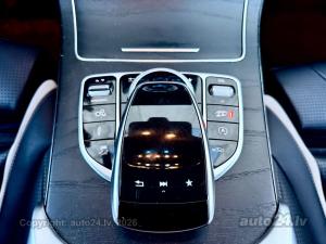 Melns Mercedes-Benz GLC-Class 2018 Tallina, ar dzinēja tilpumu 4.00 L un nobraukumu 128 tūkst. km par 52000 €, foto 17 vietnē AUTOMOTO.COM.LV