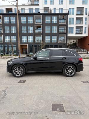 Melns Mercedes-Benz GLC-Class 2018 Tallina, ar dzinēja tilpumu 3.00 L un nobraukumu 168 tūkst. km par 28500 €, foto 8 vietnē AUTOMOTO.COM.LV
