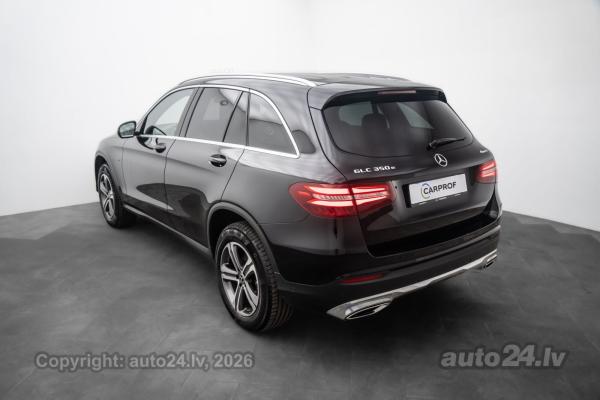Melns Mercedes-Benz GLC-Class 2018 Tallina, ar dzinēja tilpumu 2.00 L un nobraukumu 166 tūkst. km par 17999 €, foto 7 vietnē AUTOMOTO.COM.LV